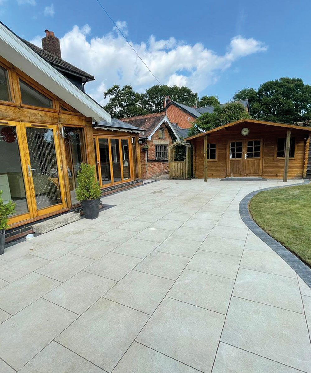 Minstead Beige Porcelain Paving | Forest Stone