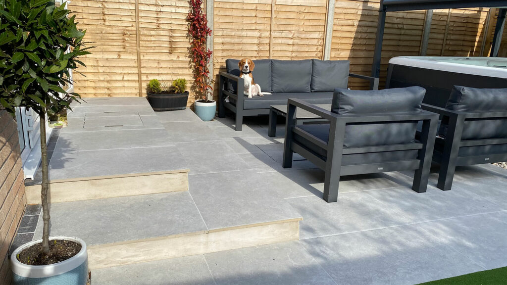 A Stunning Outdoor Kitchen Build Using Porcelain Paving in Southampton ...