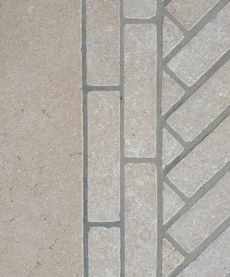 Lymington Beige Pavers | Forest Stone