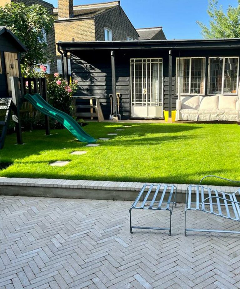 Lymington Beige Pavers | Forest Stone