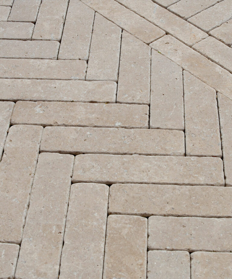 Lymington Beige Pavers | Forest Stone