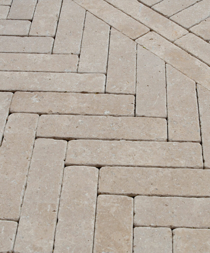 Lymington Beige Pavers | Forest Stone