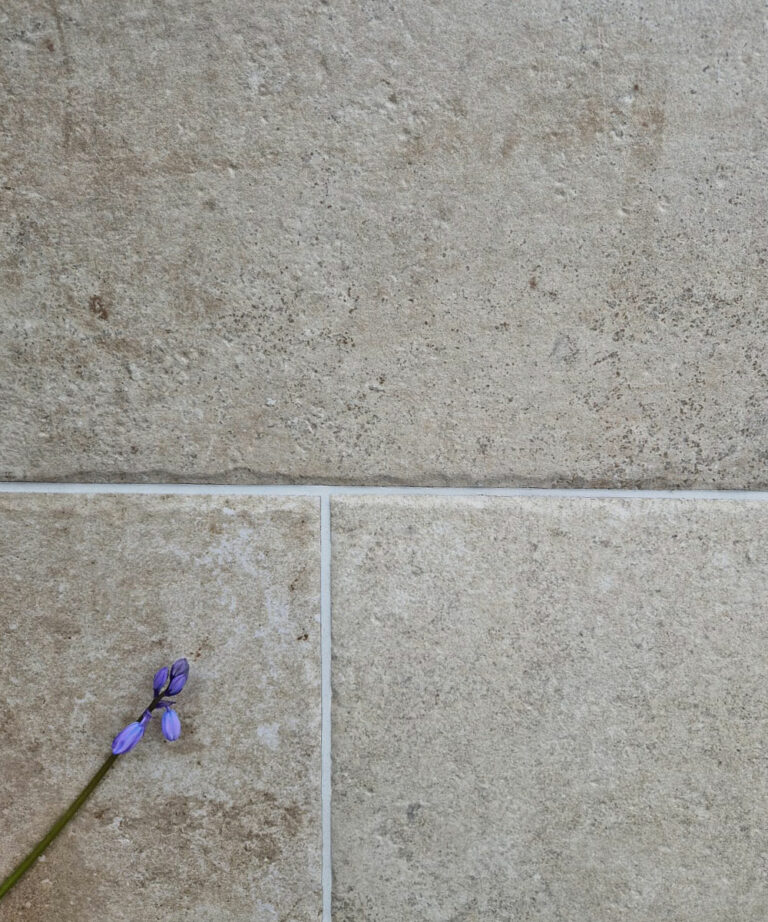 Hordle Old Beige Porcelain Paving | Forest Stone