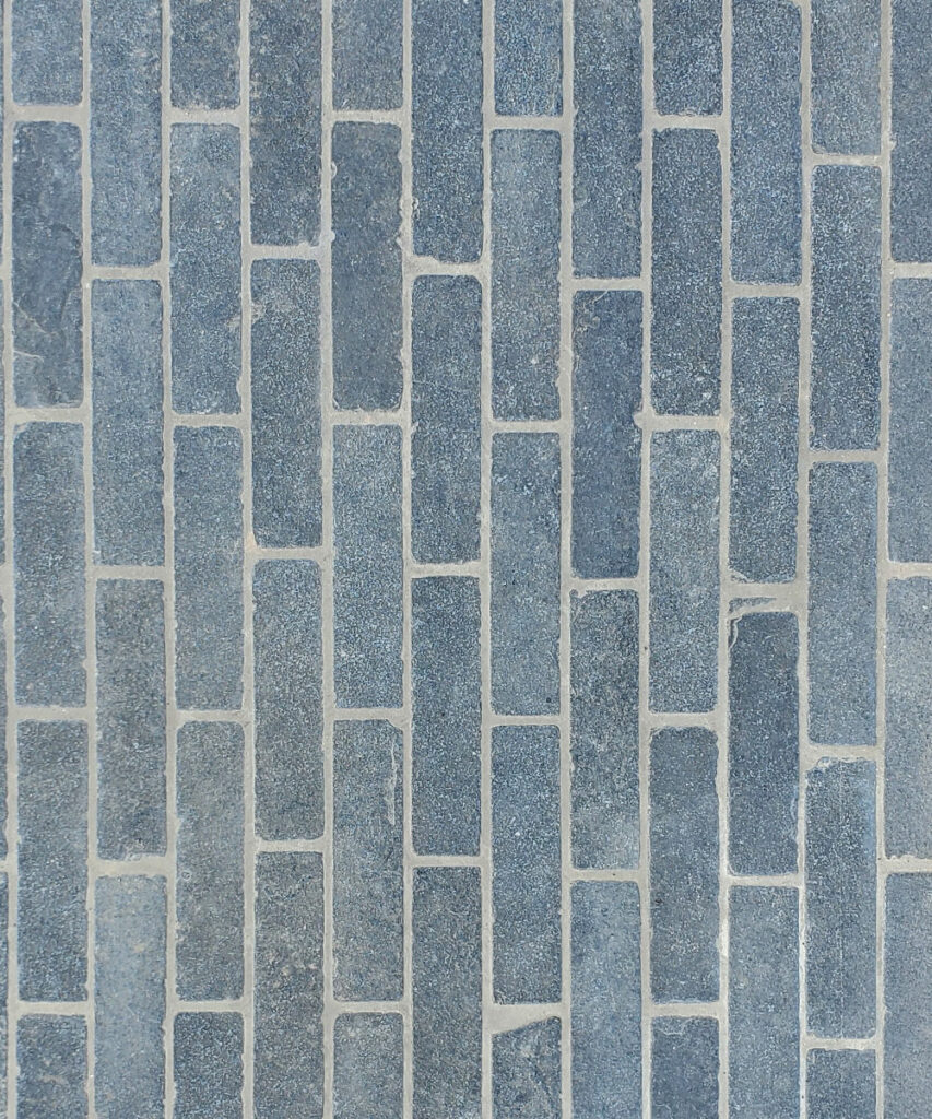 Winsor Black Pavers | Forest Stone